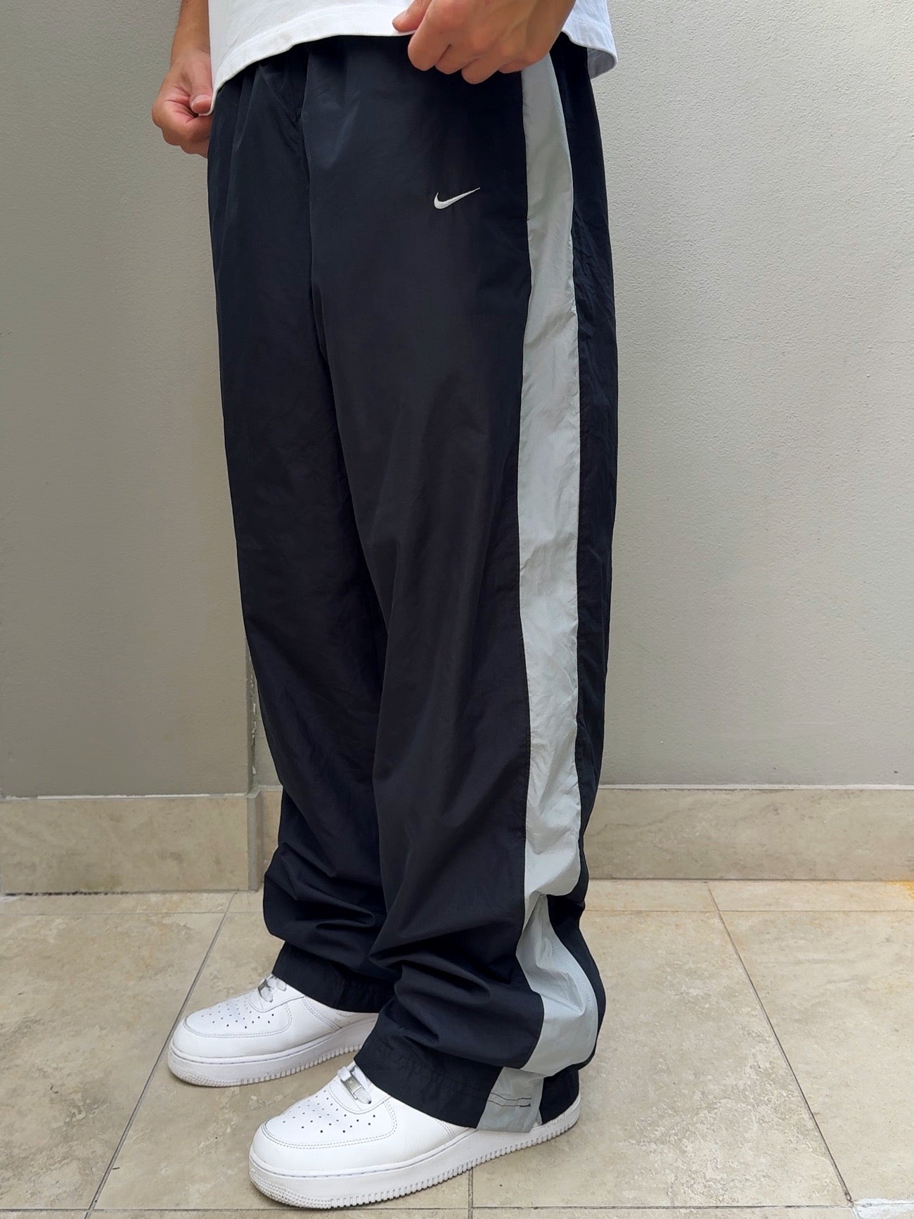 NIKE VINTAGE TRACK PANTS – Grab The Brand