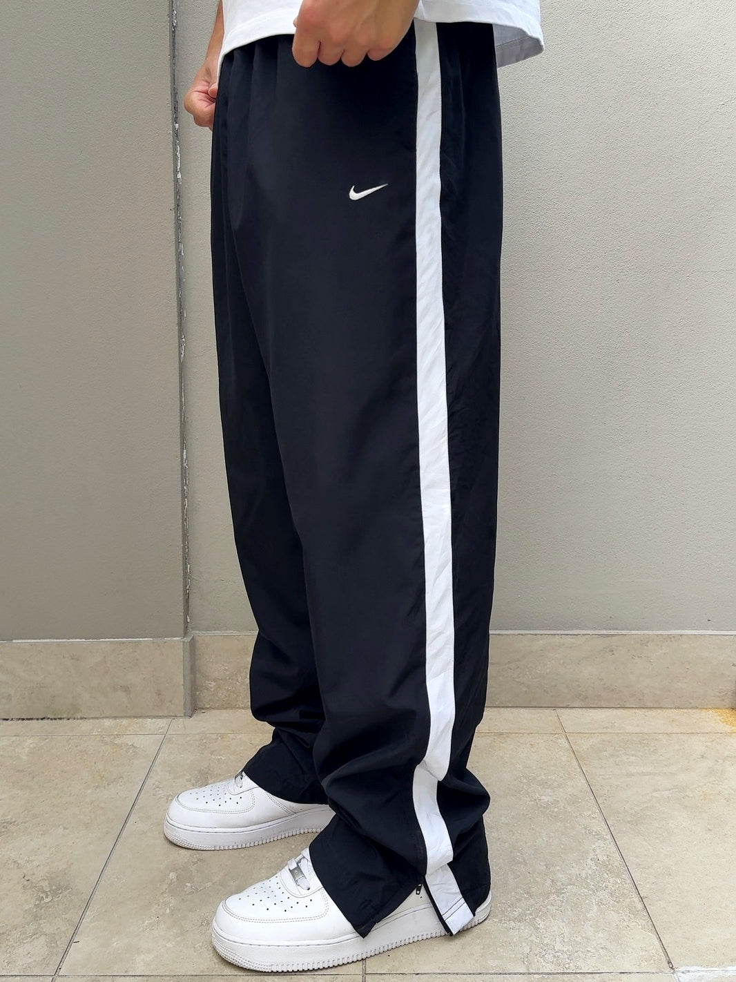 NIKE VINTAGE TRACK PANTS – Grab The Brand