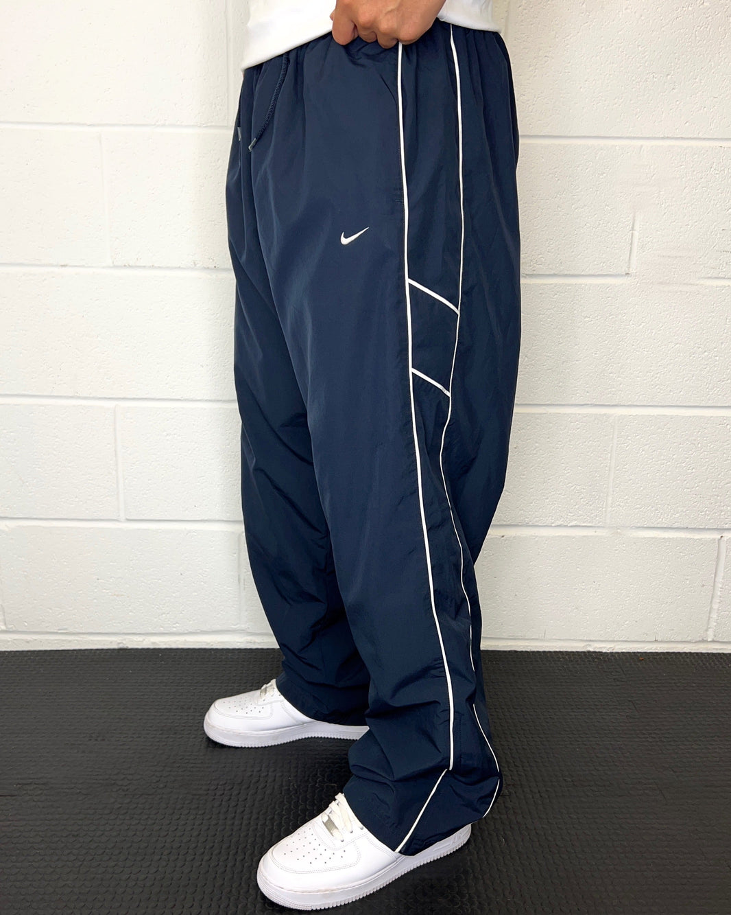 NIKE VINTAGE TRACK PANTS – Grab The Brand